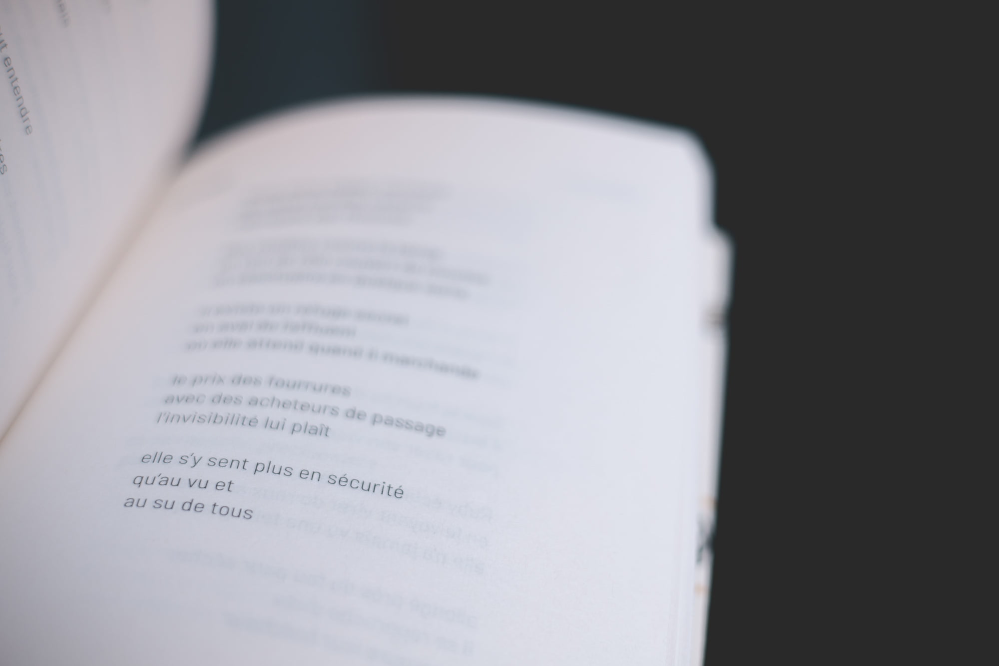 « Ruby moonlight » - Ali Cobby Eckermann - Femmes de Polynésie