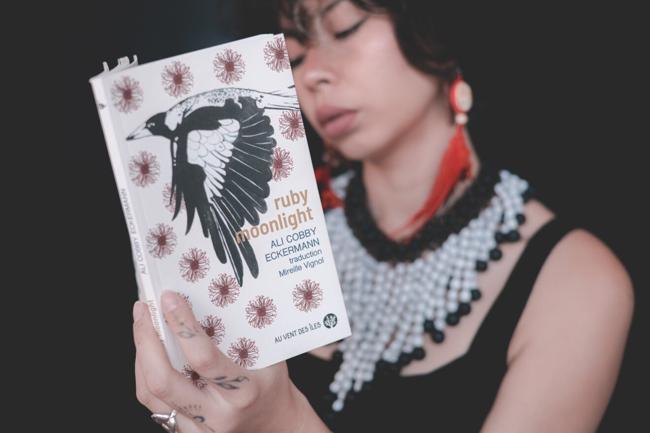« Ruby moonlight » - Ali Cobby Eckermann - Femmes de Polynésie